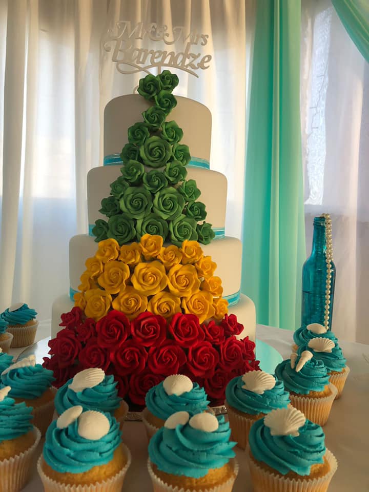 Cake Lady - Nyom Planet