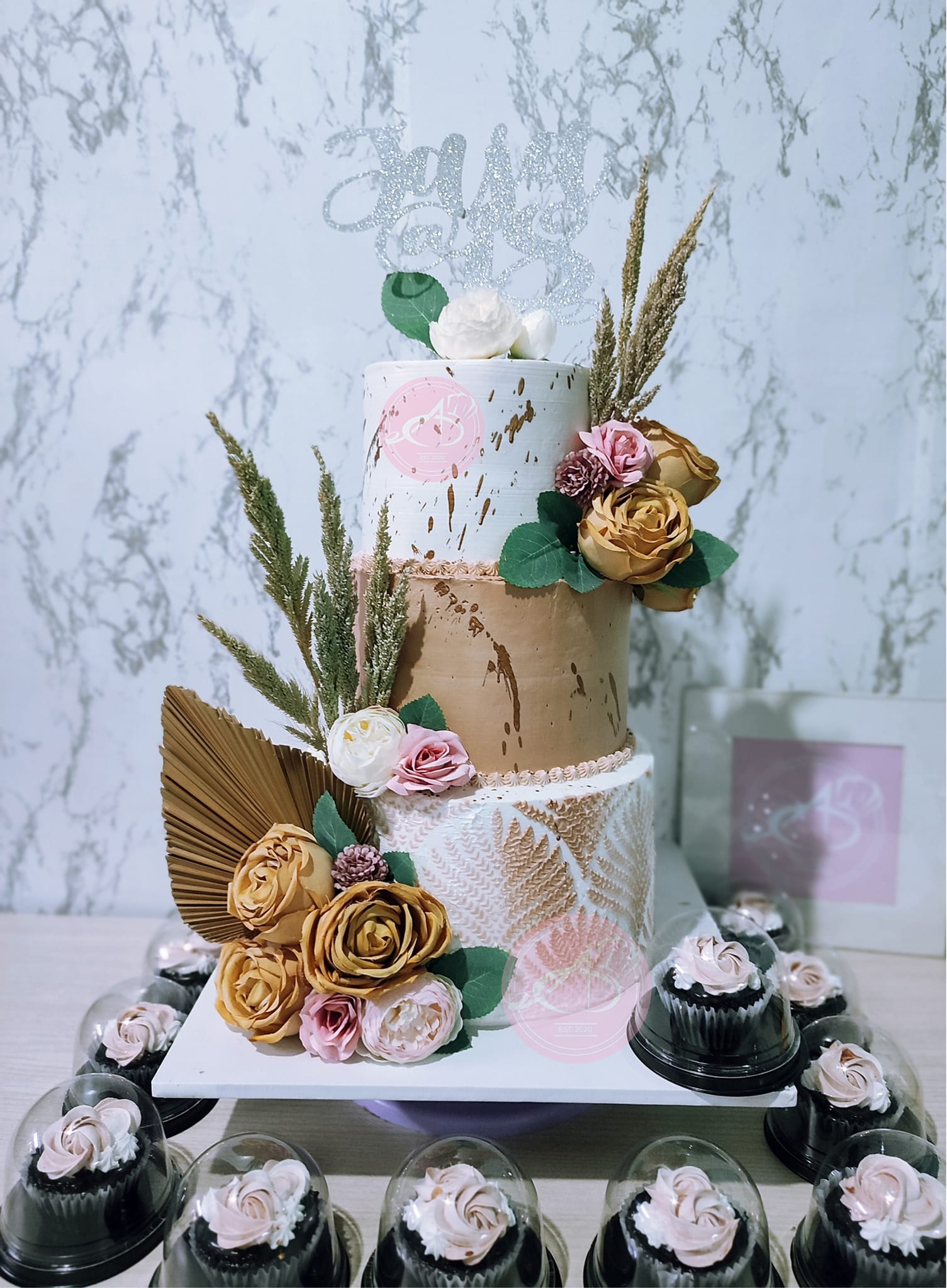 Cephie cakes - Nyom Planet