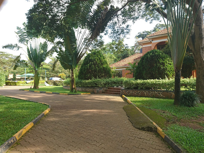 Kaga Gardens - Nyom Planet