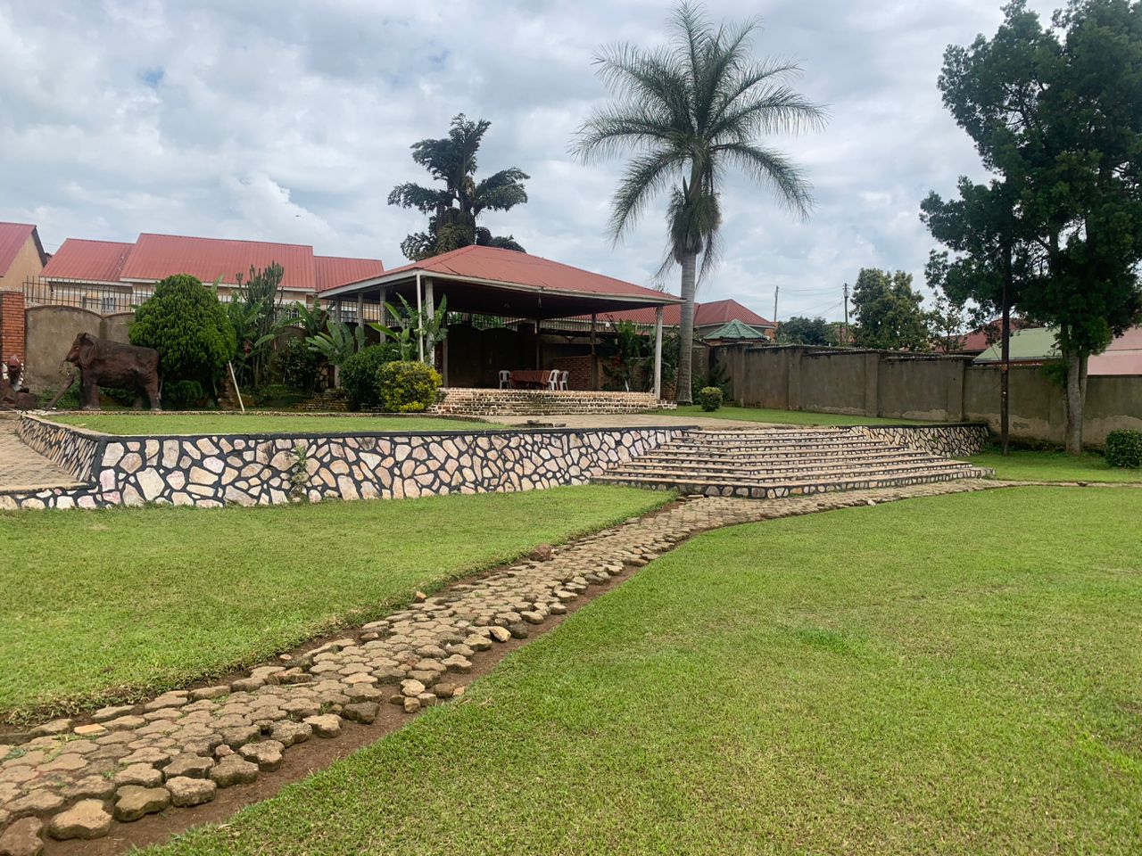 Nyamitanga Resort Hotel - Nyom Planet